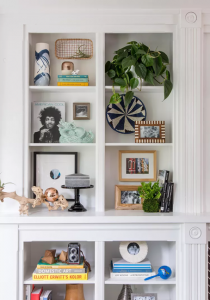 How To Style a Bookcase Like a Pro - the decorholic