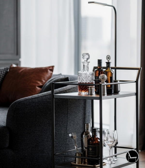Modern Bar Cart Styling - the decorholic