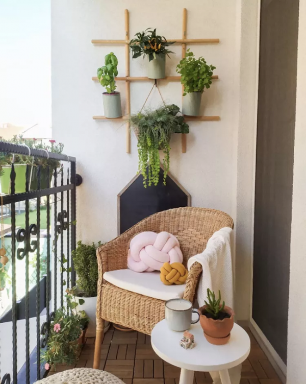 How To Decorate Your Apartment Balcony: Step-by-Step Guide - the decorholic